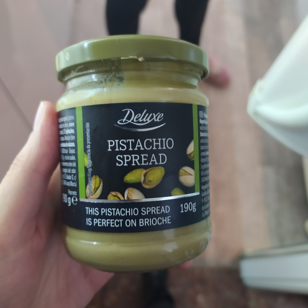Untable de pistacho from Deluxe - Vegan Product Reviews & Ratings ...