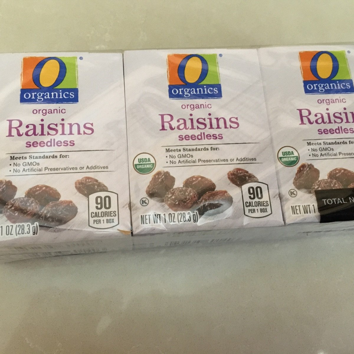 Organic seedless raisins from O Organics - Vegan Product Reviews ...