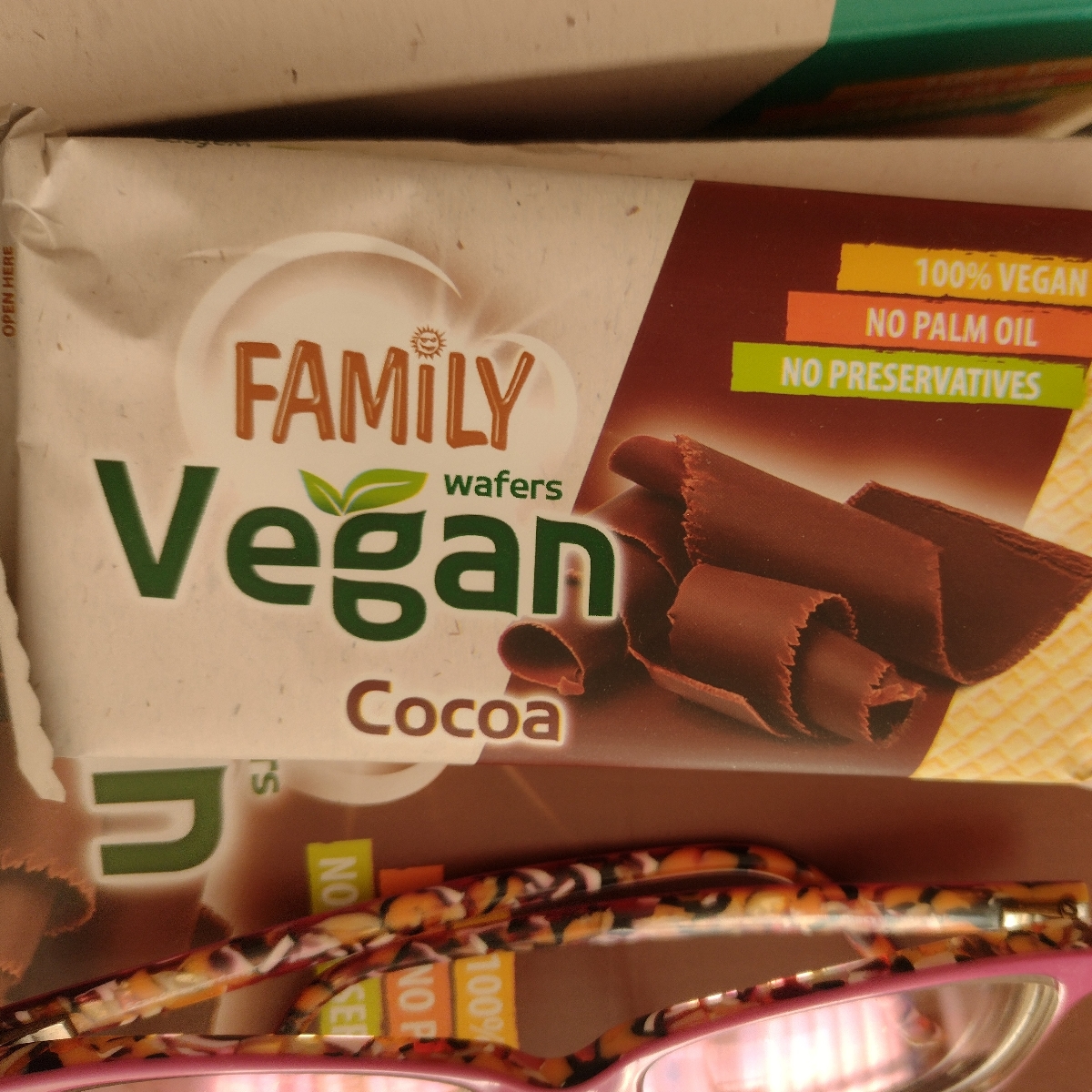 Family Chocolate Wafers Reviews | abillion