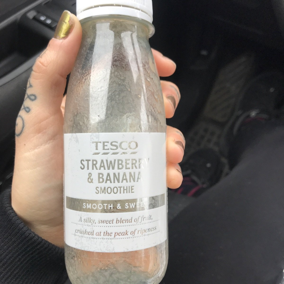 Strawberry and banana smoothie at Tesco - Review by @annbience | abillion