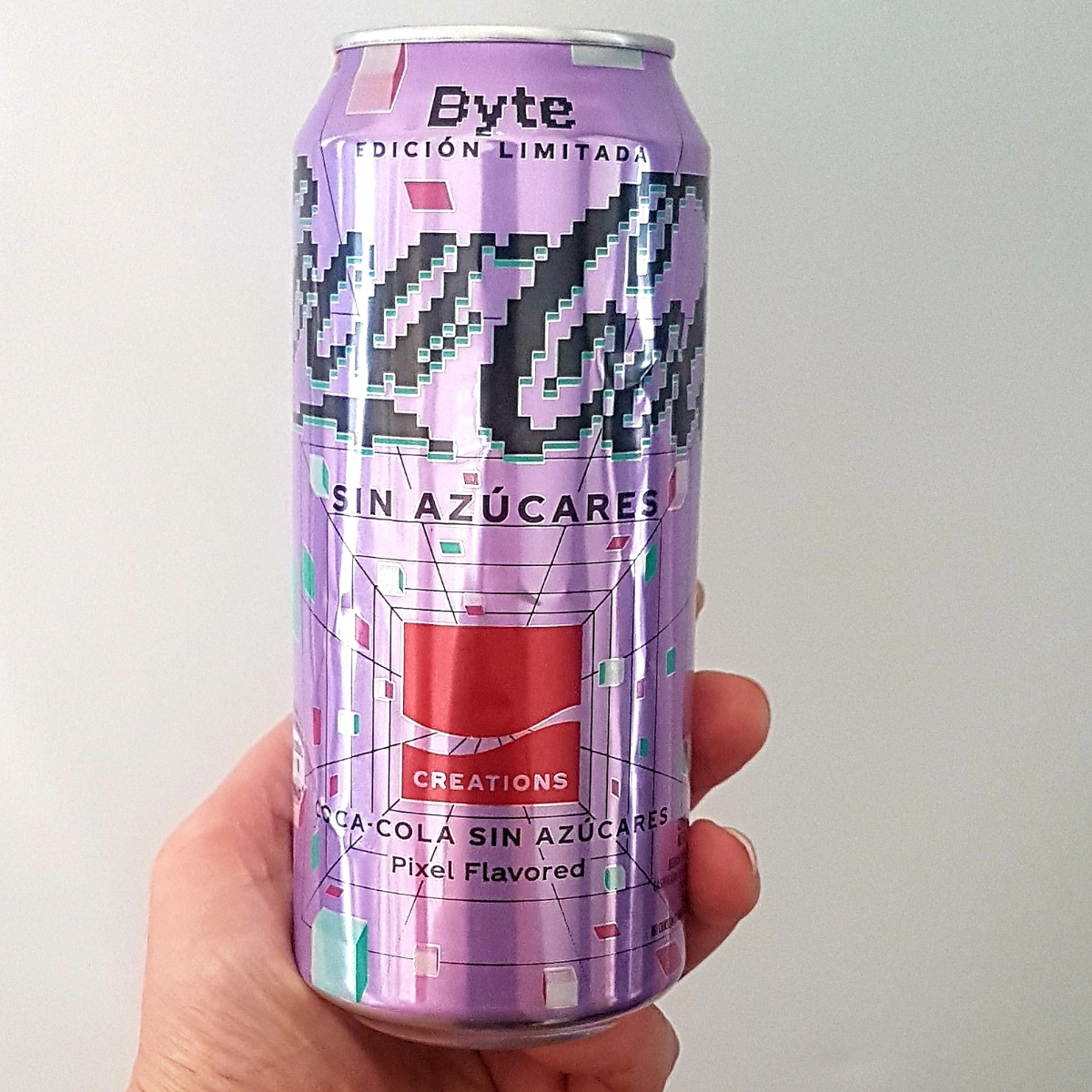 Coca-Cola Byte Edicion Limitada Sin Azucares Pixel Flavored Reviews ...