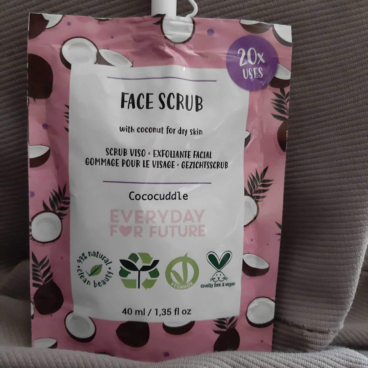 Face scrub with coconut for dry skin from Everyday for future - Vegan ...