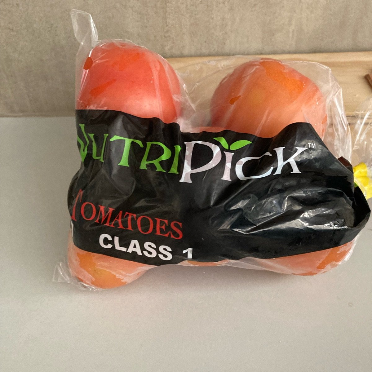 Tomatoes from NutriPick - Vegan Product Reviews & Ratings | abillion