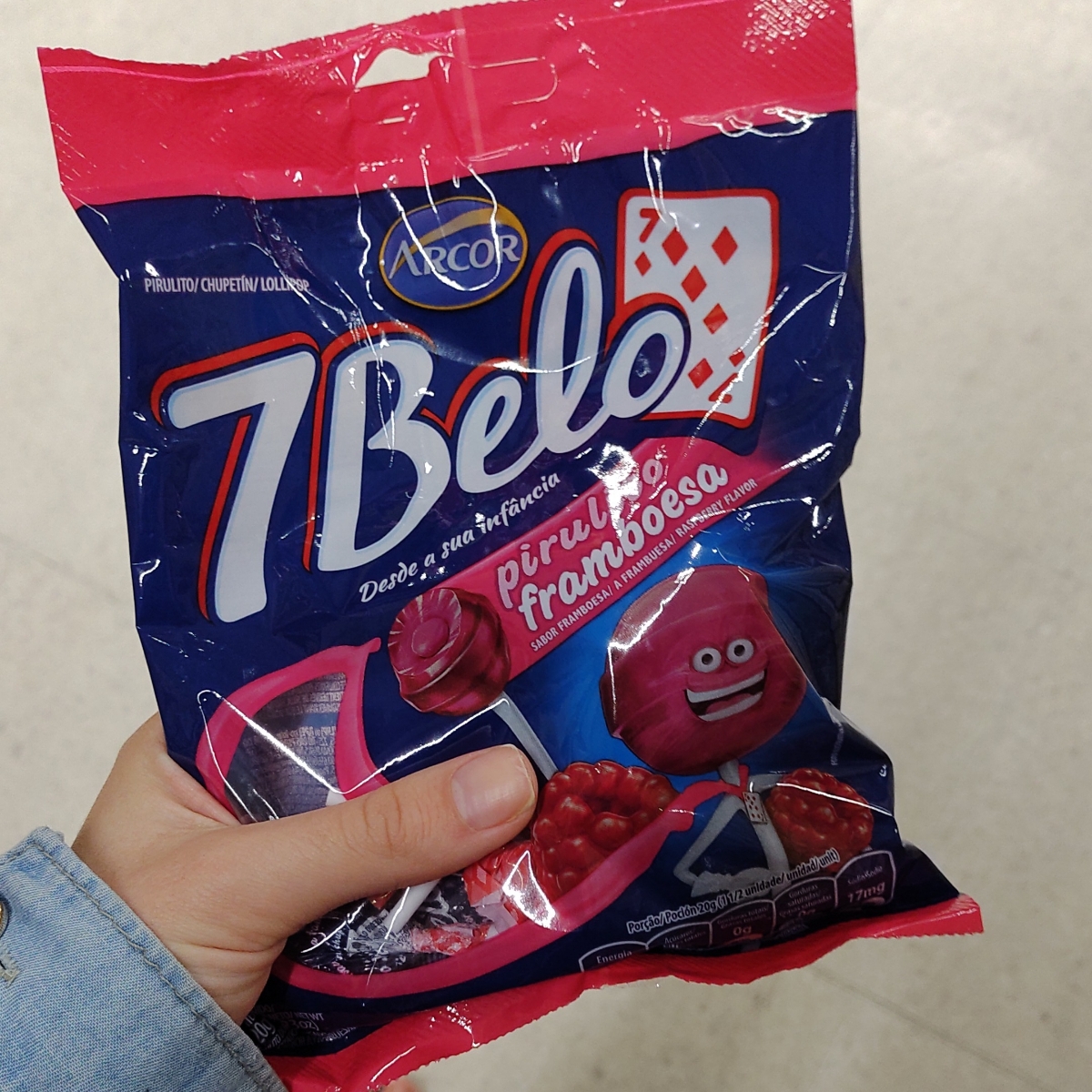 pirulito 7 belo from Arcor - Vegan Product Reviews & Ratings | abillion