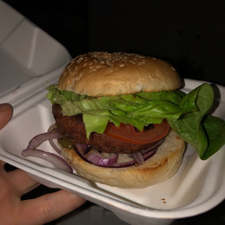 Bread Meats Bread United Kingdom Classic Vegan Burger Review | abillion