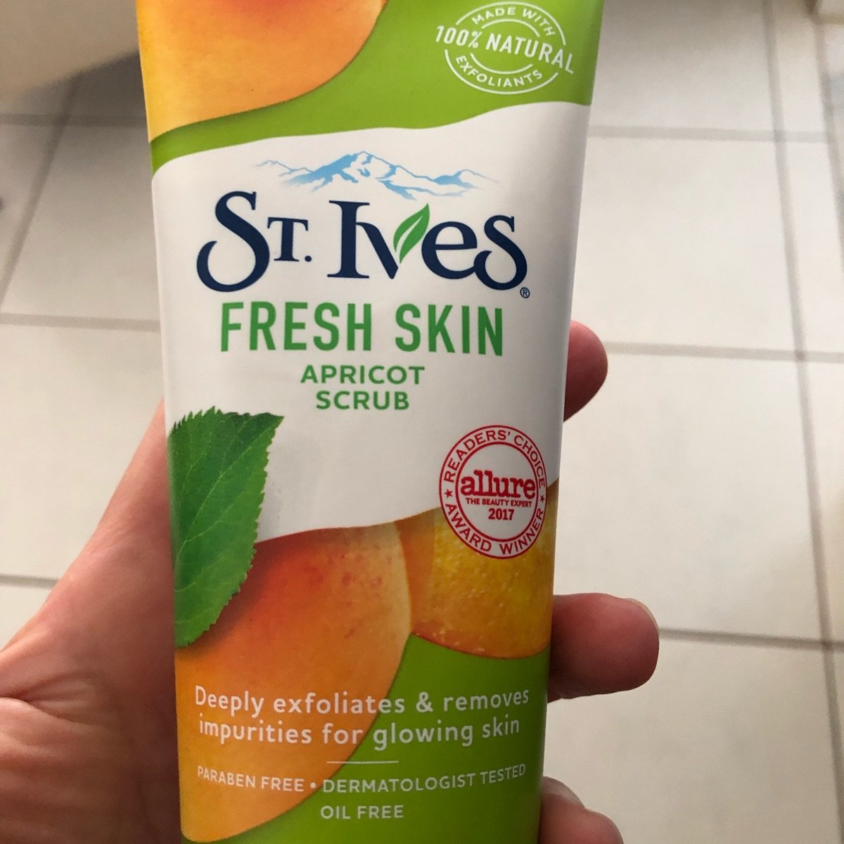 Apricot scrub from St. Ives - Vegan Product Reviews & Ratings | abillion