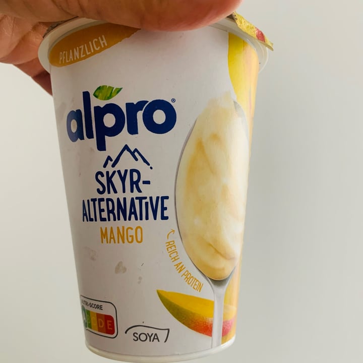 Alpro Skyr style mango Review | abillion