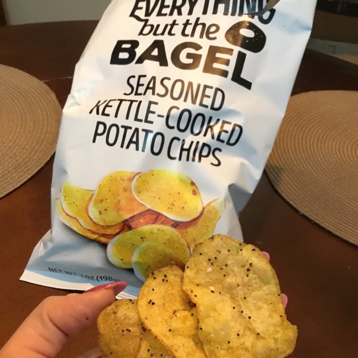 Trader Joe's Everything But The Bagel Chips Review | abillion