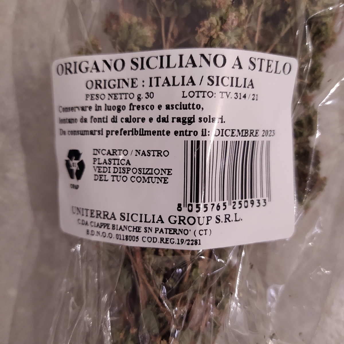 Origano siciliano a stelo from Uniterra Sicilia group - Vegan Product ...