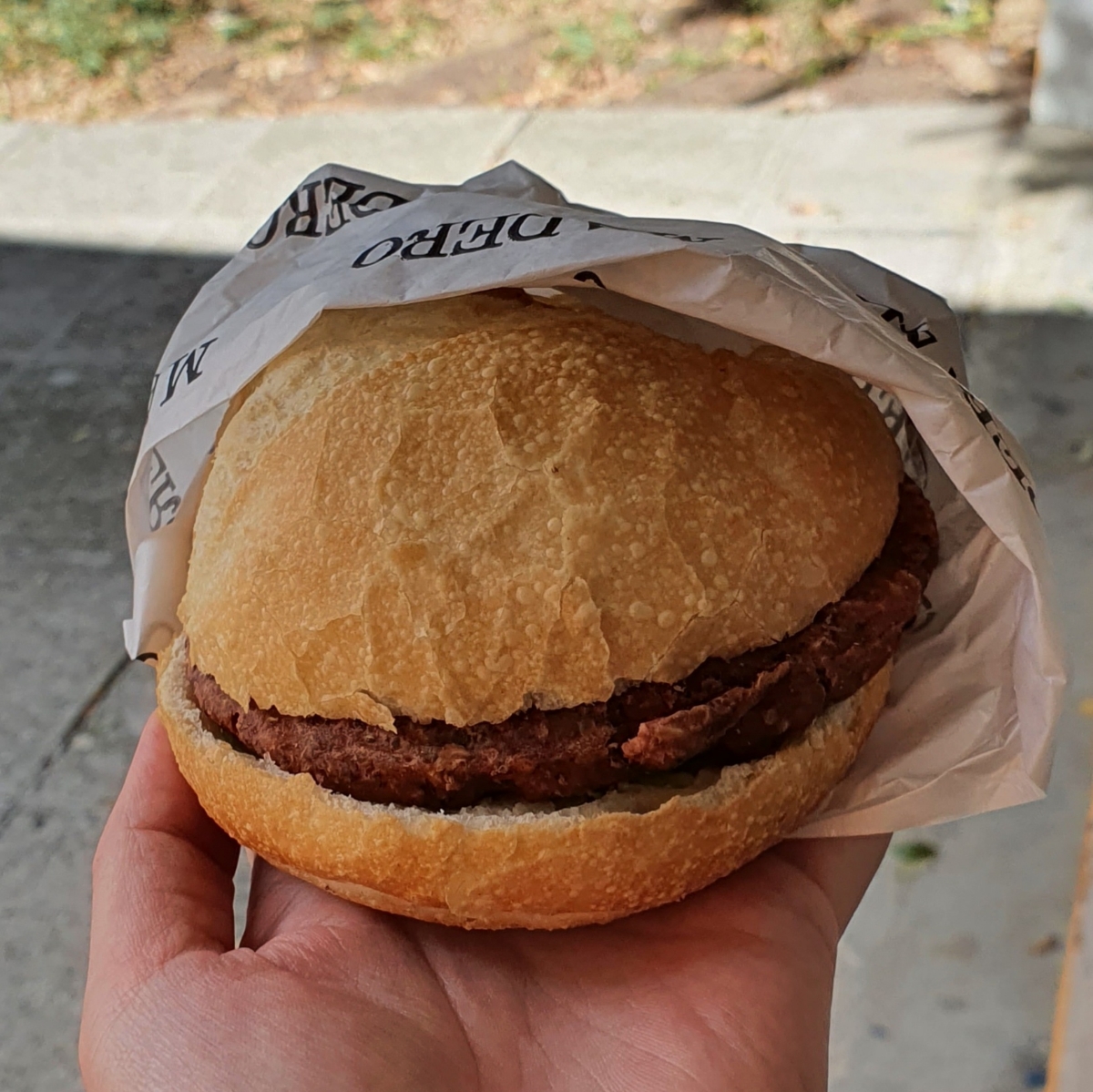 Burger Vegano at Madero Steak House, Curitiba - Vegan Dish Reviews ...