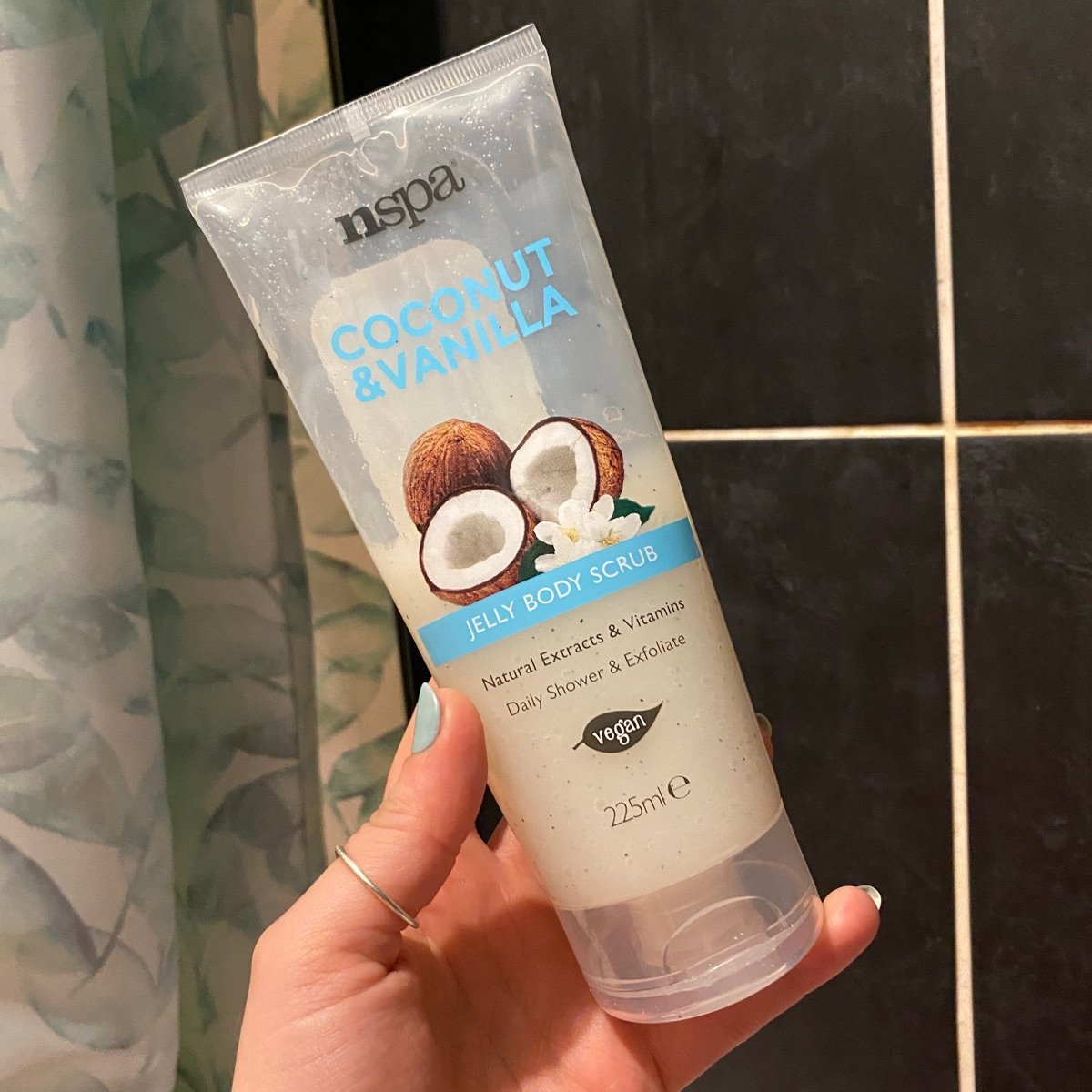 Coconut & Vanilla Jelly Body Scrub from nspa - Vegan Product Reviews ...