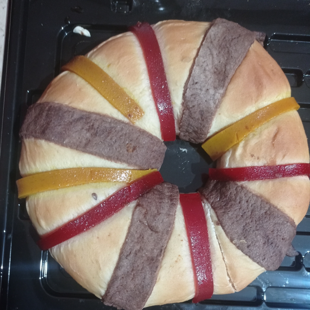 Rosca De Reyes Tradicional from Musabbaha - Vegan Product Reviews ...