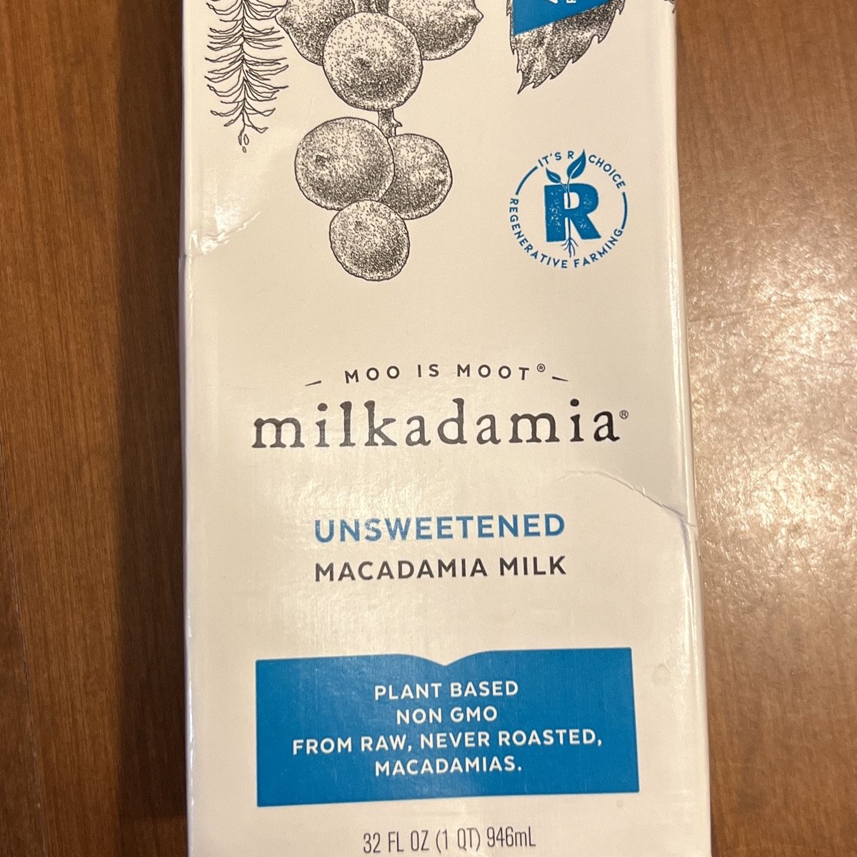 Unsweetened Macadamia Milk from Milkadamia - Vegan Product Reviews ...