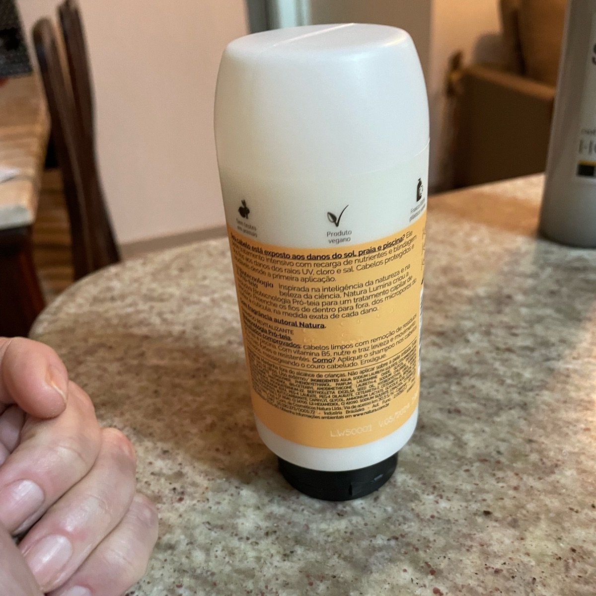 Lumina Shampoo from Natura - Vegan Product Reviews & Ratings | abillion