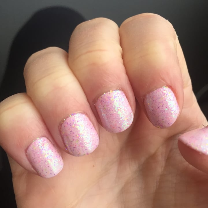 Harding’s hairdressers Gell Nails Review | abillion