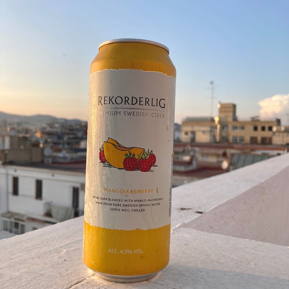 Mango-Raspberry Cider from Rekorderlig - Vegan Product Reviews & Ratings | abillion