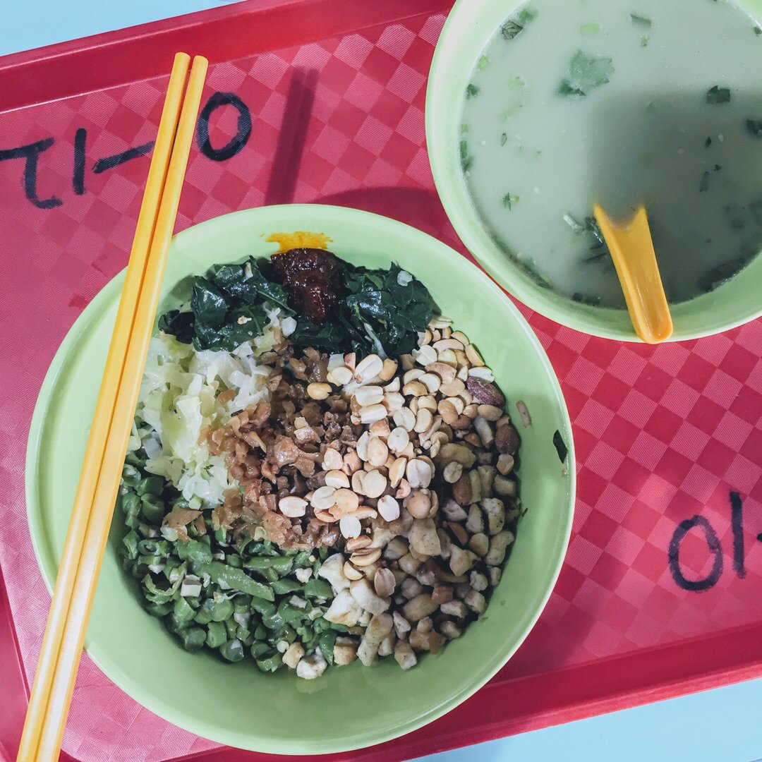 Lei Cha (Thunder Tea Rice) at Traditional Hakka Lui Cha, Singapore ...