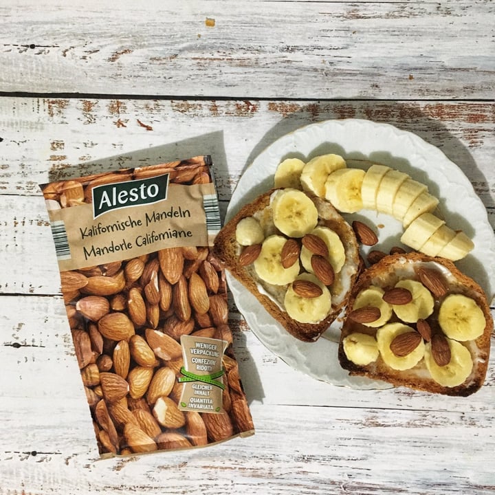 Alesto Alesto Almonds Review | abillion