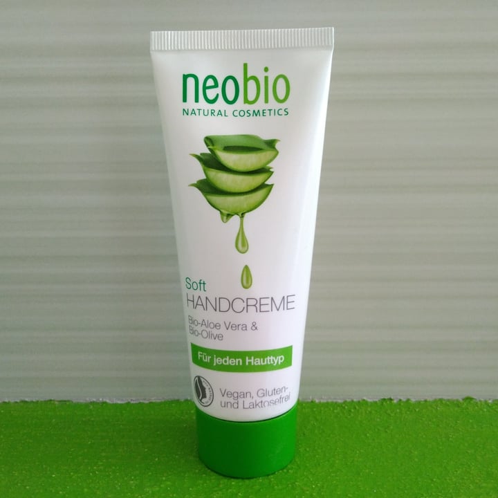 Neobio Natural Cosmetics Soft Handcreme Review | abillion