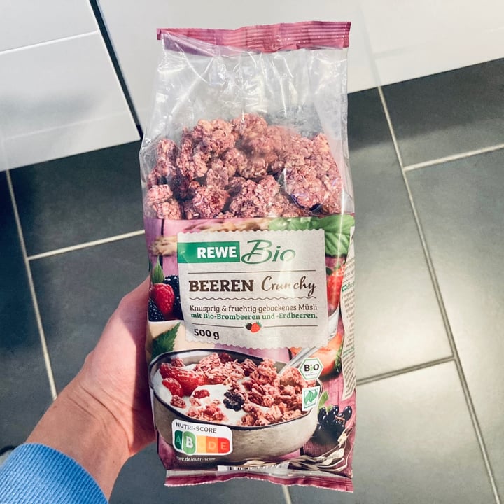 Rewe Bio Beeren Crunchy Review | abillion