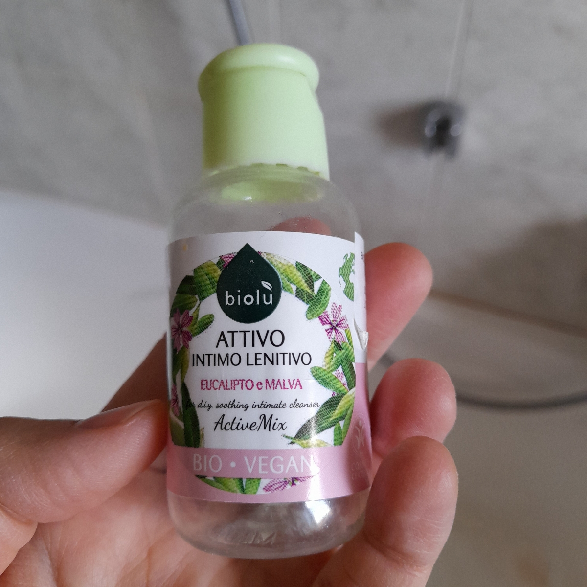 Attivo detergenza intima from biolu - Vegan Product Reviews & Ratings ...