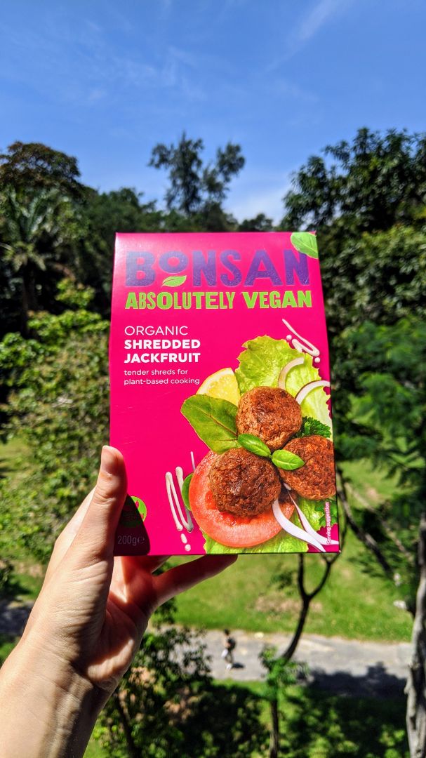 Organic Plain Shredded Jackfruit from Bonsan - Vegan Product Reviews ...