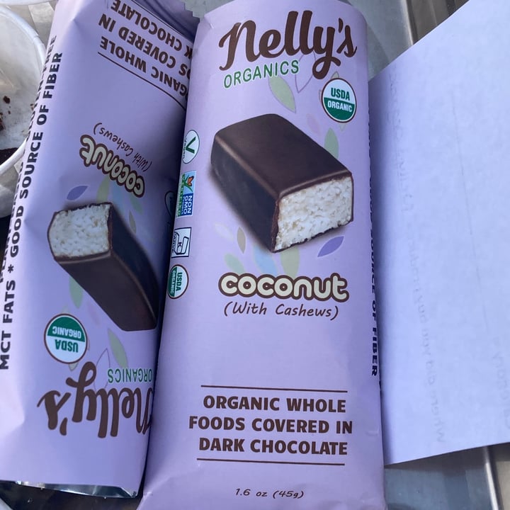 Nelly's Organics Coconut With Cashews Review | abillion