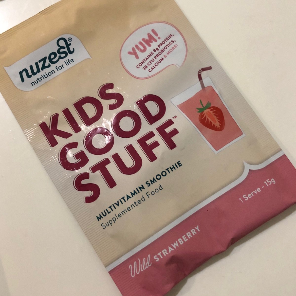 Kids Good Stuff wild strawberry multivitamin smoothie from Nuzest ...