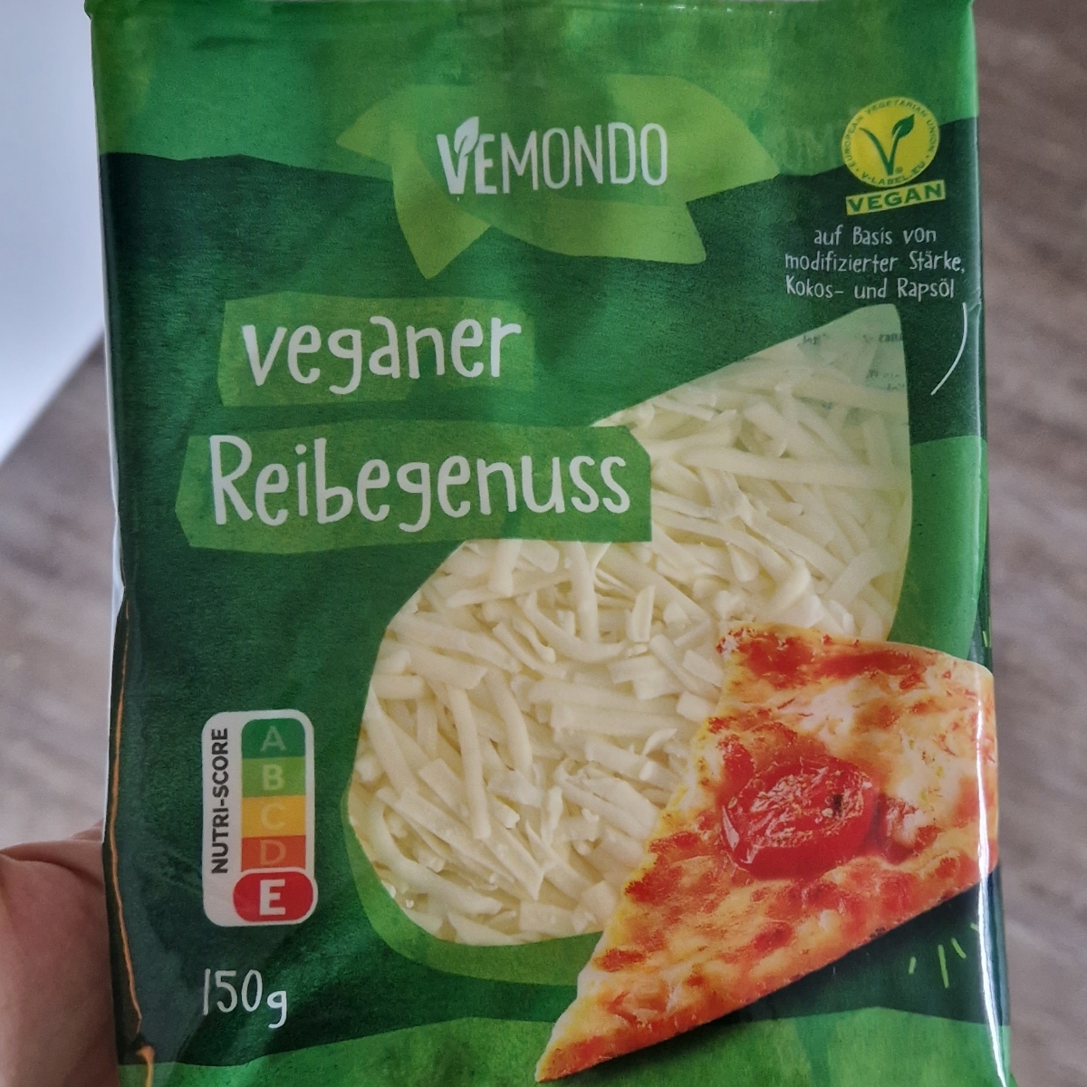 vegan cheese pizza topping from Vemondo - Vegan Product Reviews ...