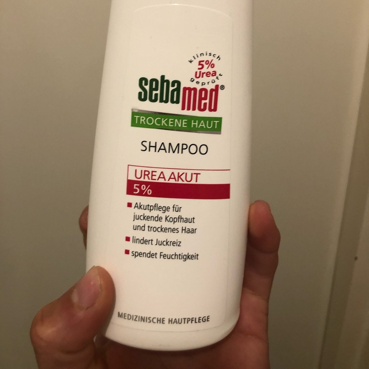 5% urea shampoo from Sebamed - Vegan Product Reviews & Ratings | abillion