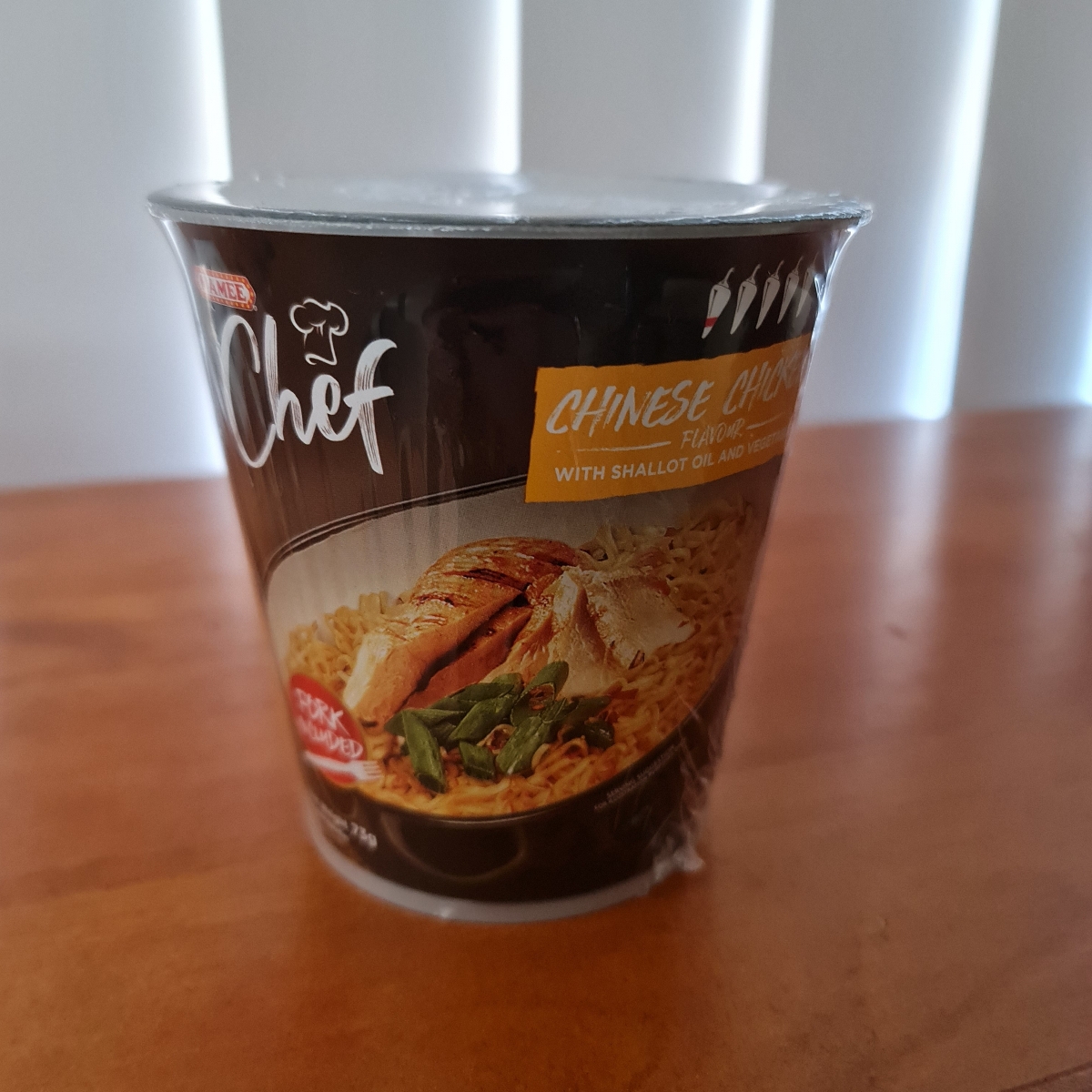 Chef Chinese Checken Flavour Noodles from Mamee - Vegan Product Reviews ...