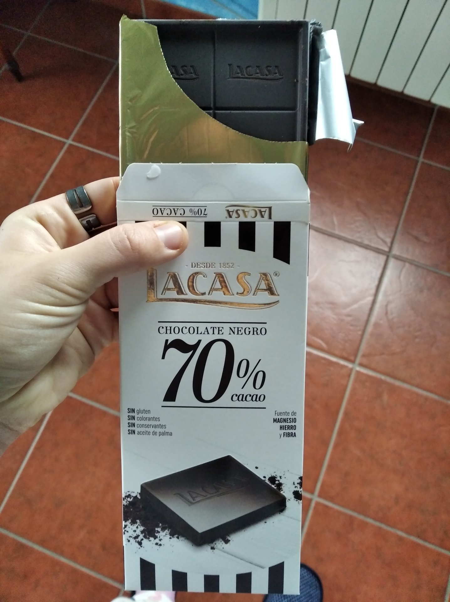Chocolate negro 70% from Lacasa - Vegan Product Reviews & Ratings | abillion