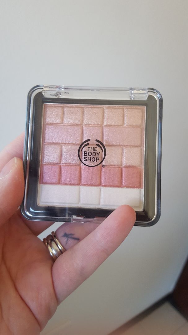 The Body Shop Blush Review | abillion