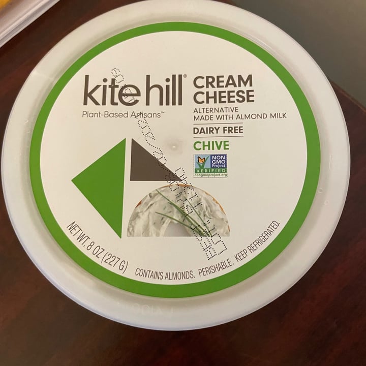 Kite Hill Cream Cheese Alternative Chive Review | abillion