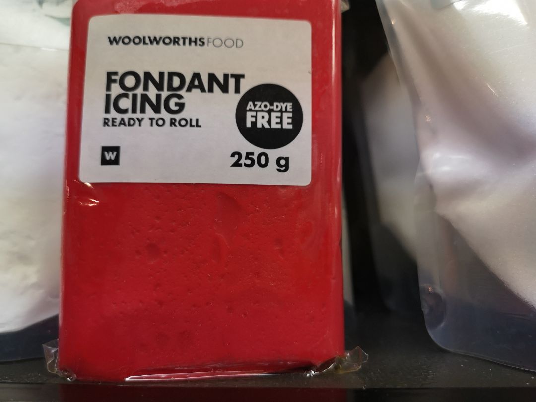 Fondant Icing from Woolworths Food - Vegan Product Reviews & Ratings ...