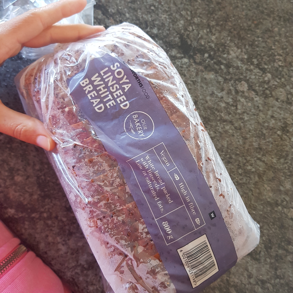Soya linseed white bread from Woolworths - Vegan Product Reviews ...