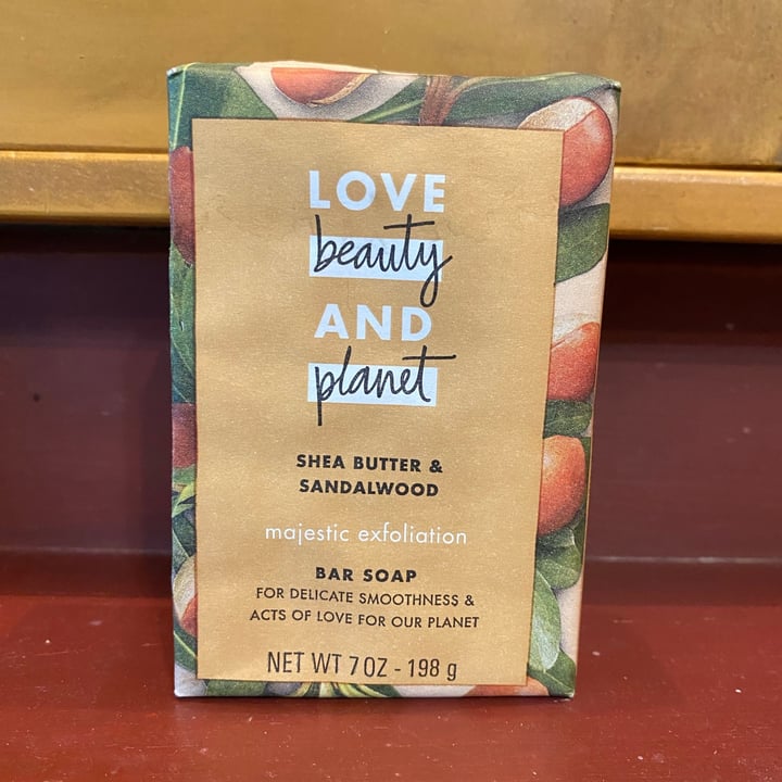 Love Beauty and Planet Shea butter and sandalwood bar soap Review ...