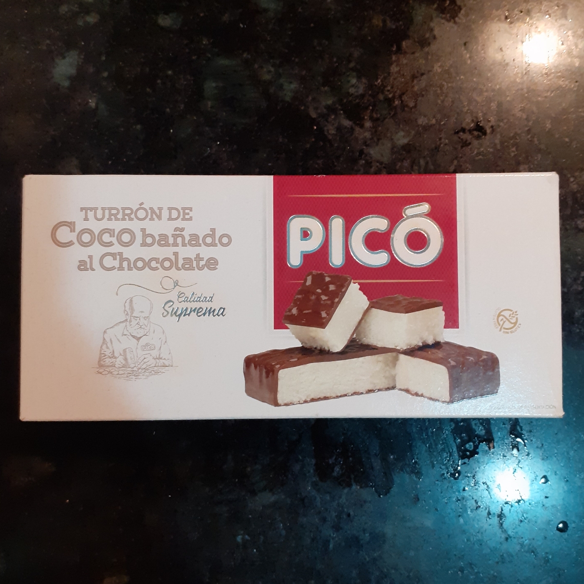 Turrón de coco bañado al chocolate from Picó - Vegan Product Reviews ...
