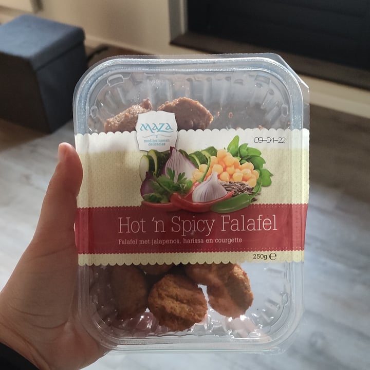 Maza Spicy Falafel Review | abillion