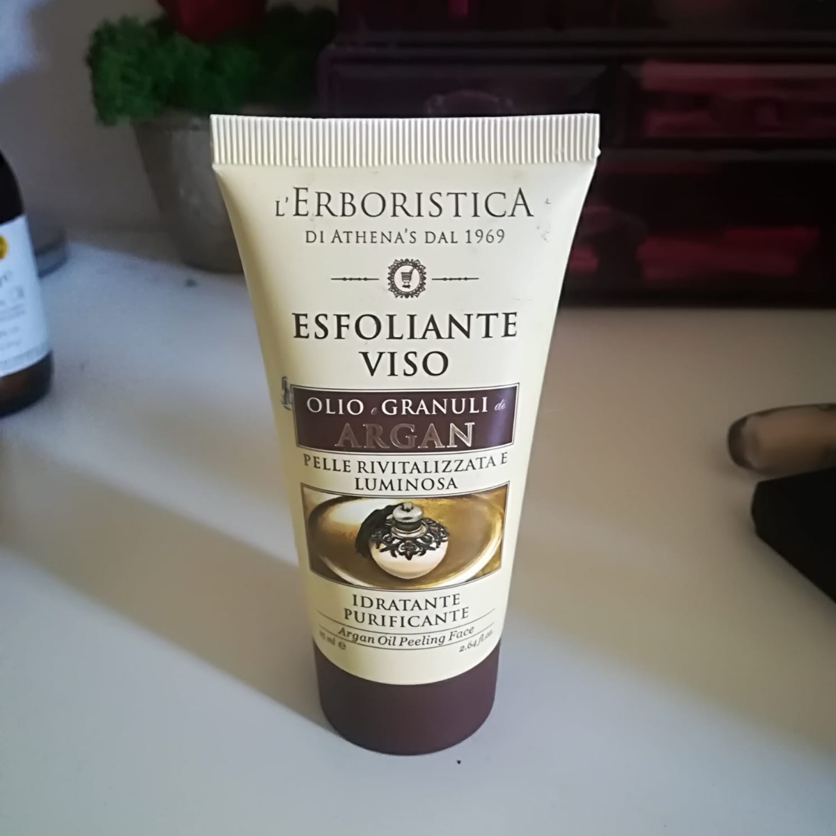 Esfoliante Viso from L'Erboristica Di Athena's Dal 1969 - Vegan Product ...