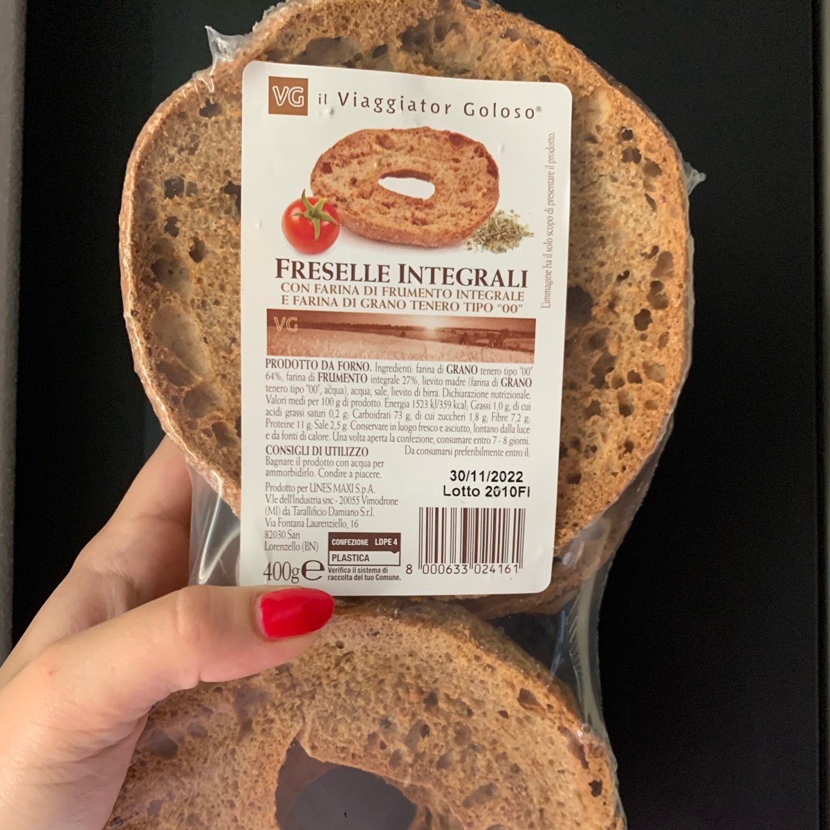 Friselle integrali from Il Viaggiator Goloso - Vegan Product Reviews ...
