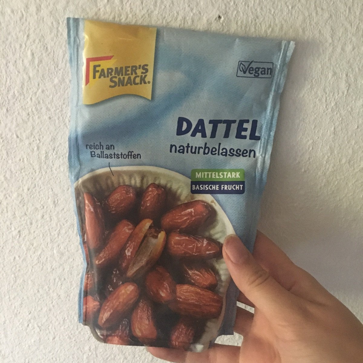 Dattel naturbelassen from Farmer's Snack - Vegan Product Reviews ...