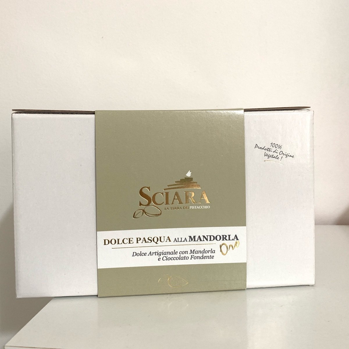 Dolce di pasqua alla mandorla from Sciara la terra del pistacchio - Vegan Product Reviews ...