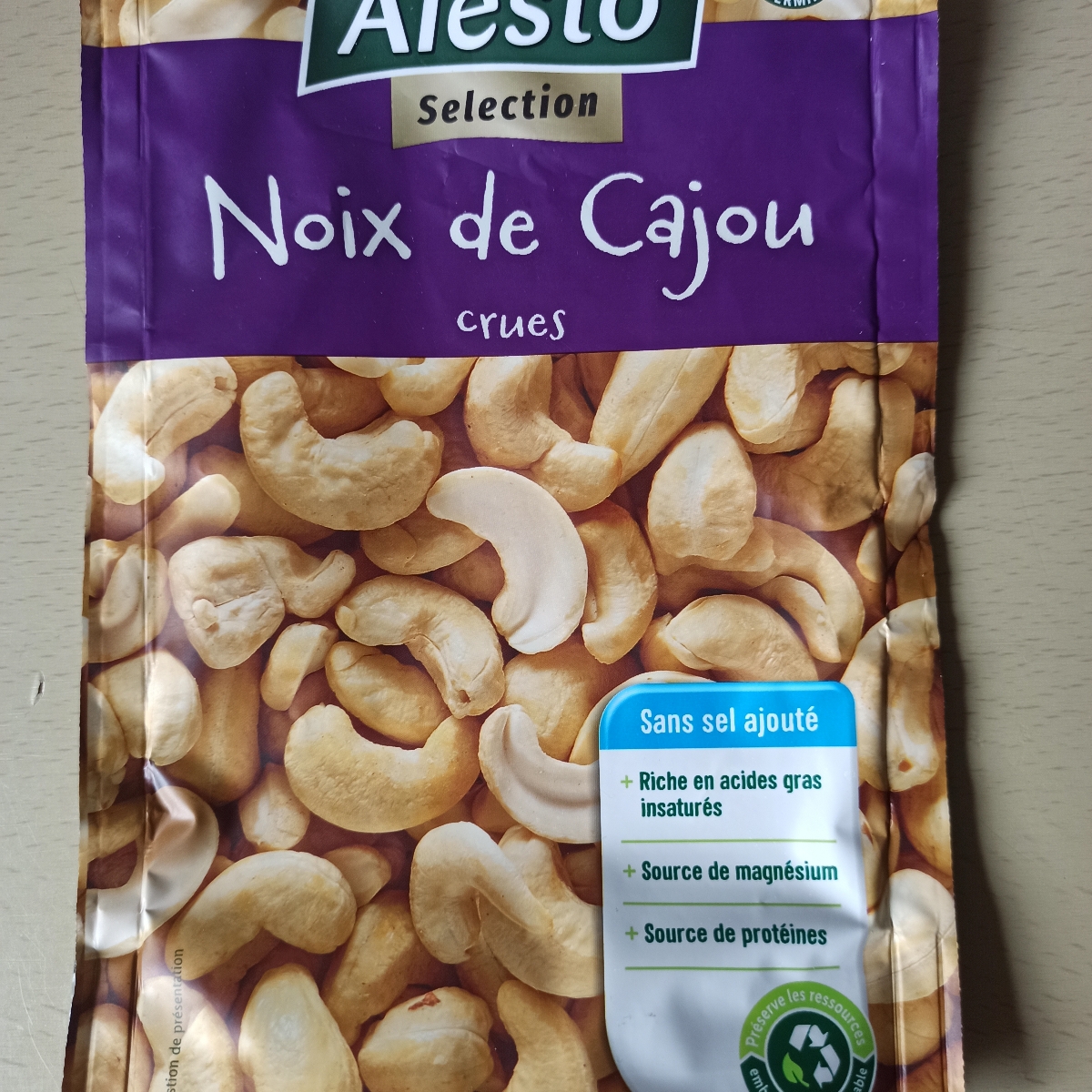 Noix de Cajou from IronMaxx - Vegan Product Reviews & Ratings | abillion