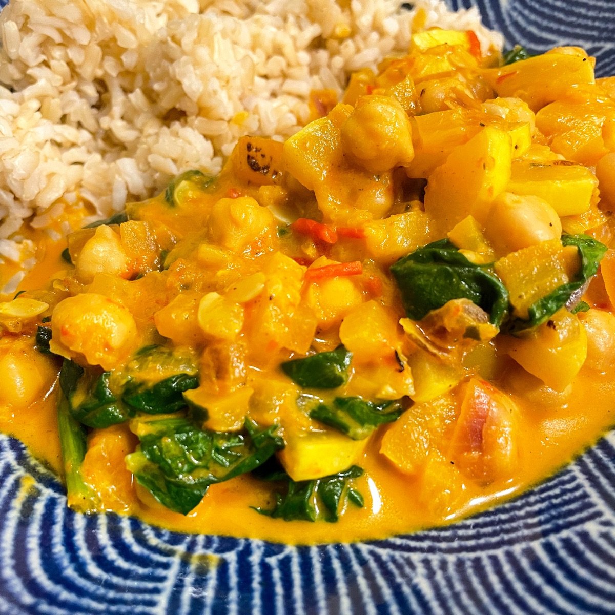 Thai Yellow Coconut Curry With Mango - Chefinoz