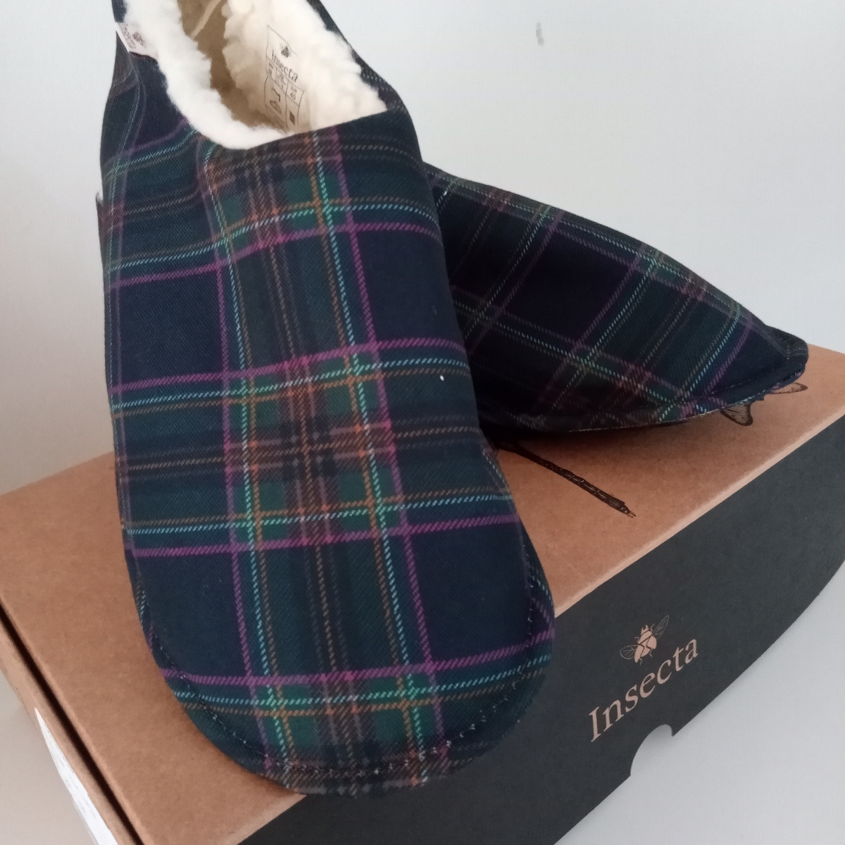 Pantufa from Insecta - Vegan Product Reviews & Ratings | abillion