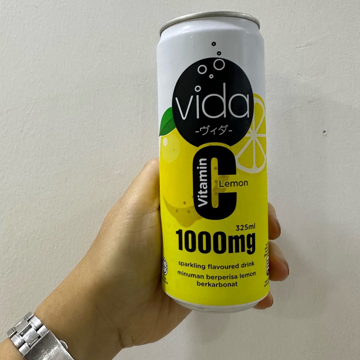 Vitamin C Lemon Sparkling Flavoured Drink from Vida - Vegan Product Reviews & Ratings | abillion