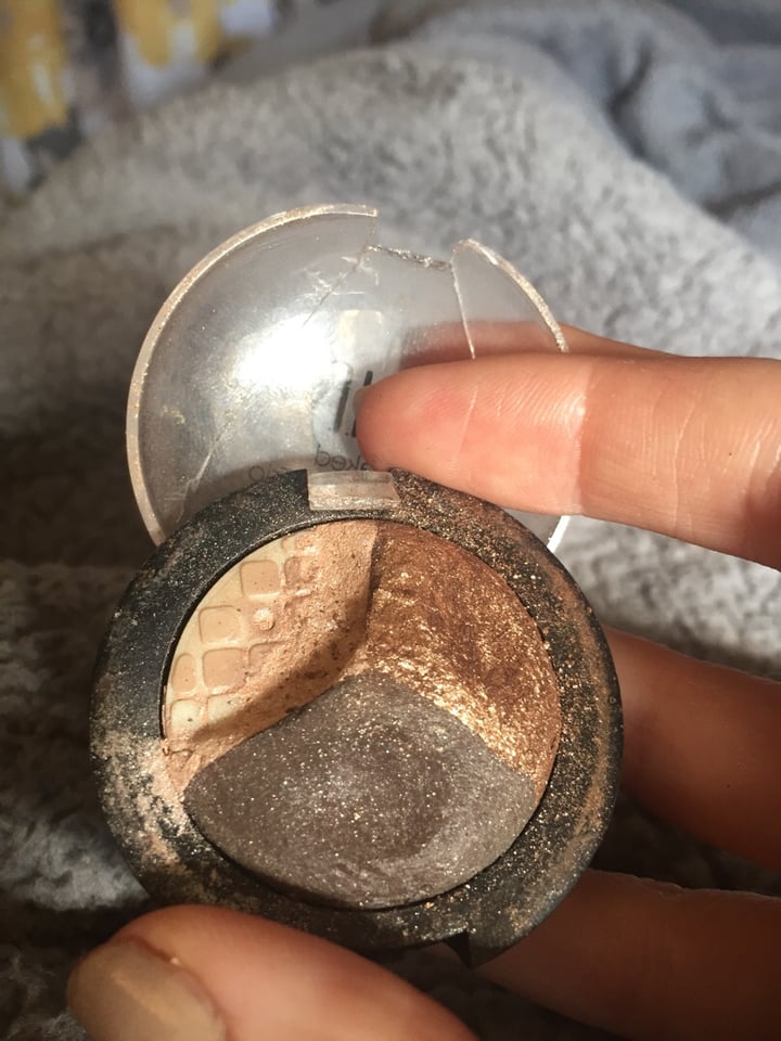 e.l.f. Cosmetics Baked eyeshadow trio - Brown Bonanza Review | abillion