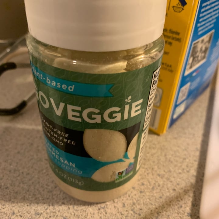 GO VEGGIE Vegan Parmesan Grated Topping Review | abillion