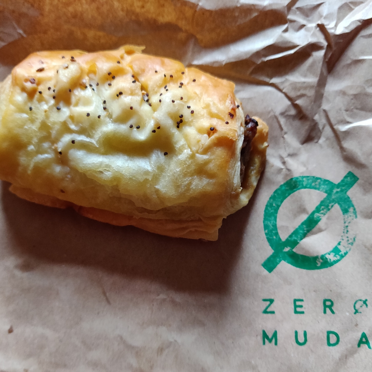 Sausage roll from Zero Muda - Vegan Product Reviews & Ratings | abillion